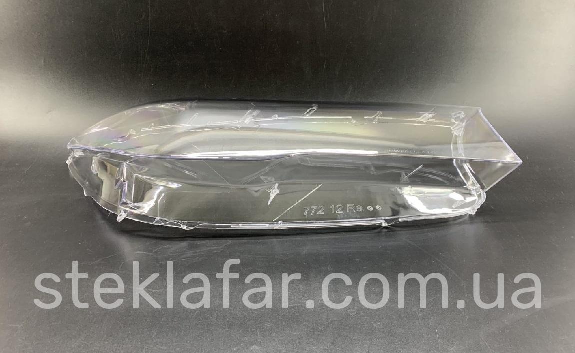 Стекло фары BMW G11 G12 (2015-2019)