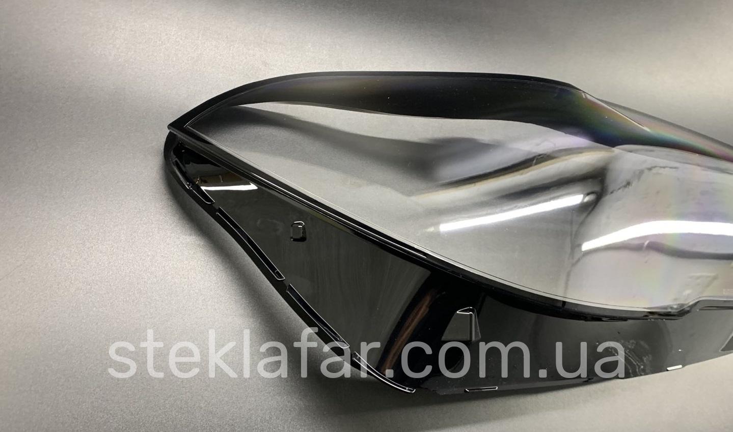 Стекло фары BMW G05 (2018-2021)