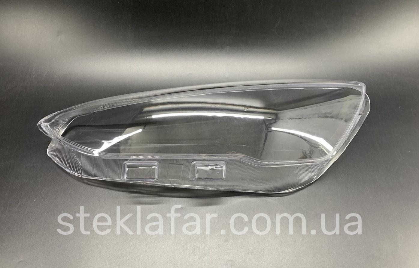 Стекло фары Ford Focus MK4 (2018-2022)