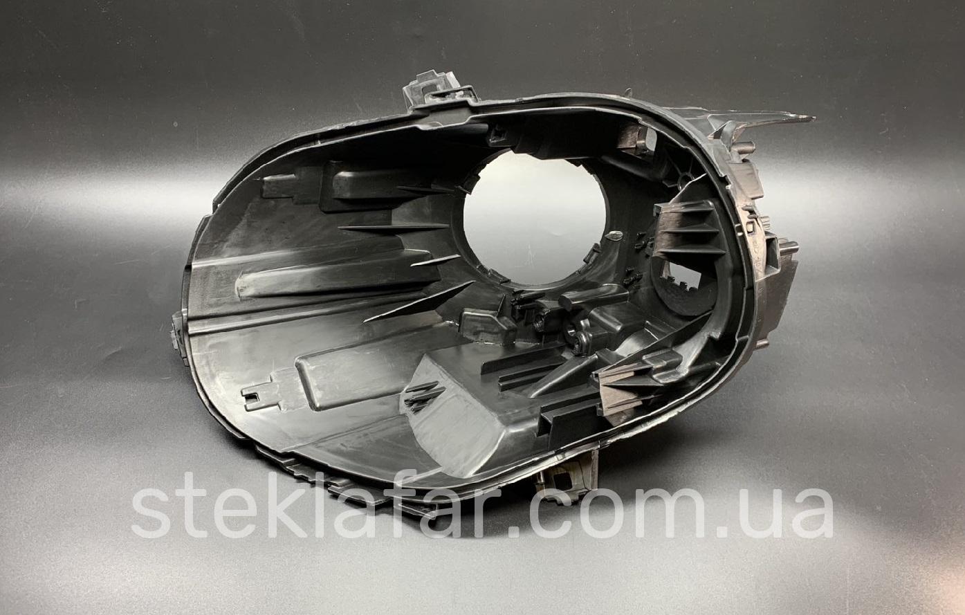 Корпус фари Mini Cooper Hatch III Clubman F54/F55/F56 (2013-2018)