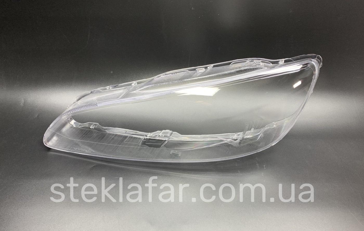 Стекло фары Volvo S60 V60 (2013-2019)