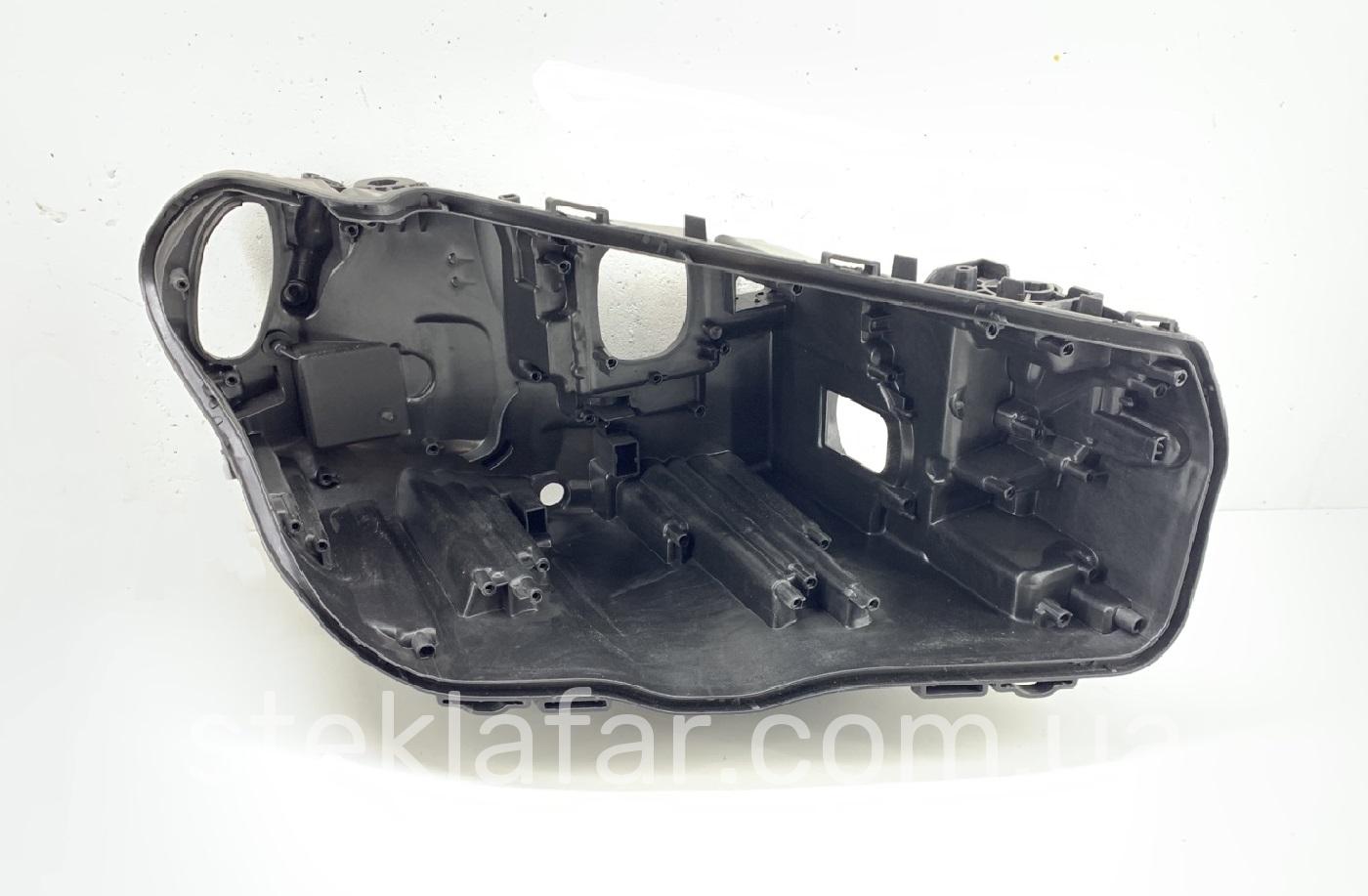 Корпус фари BMW X3 G01 (2018-2020)