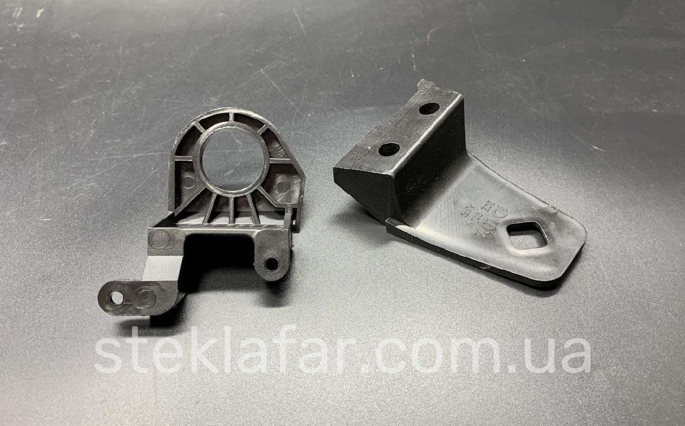 Комплект креплений на корпус фары Audi A3 (2012-2016)